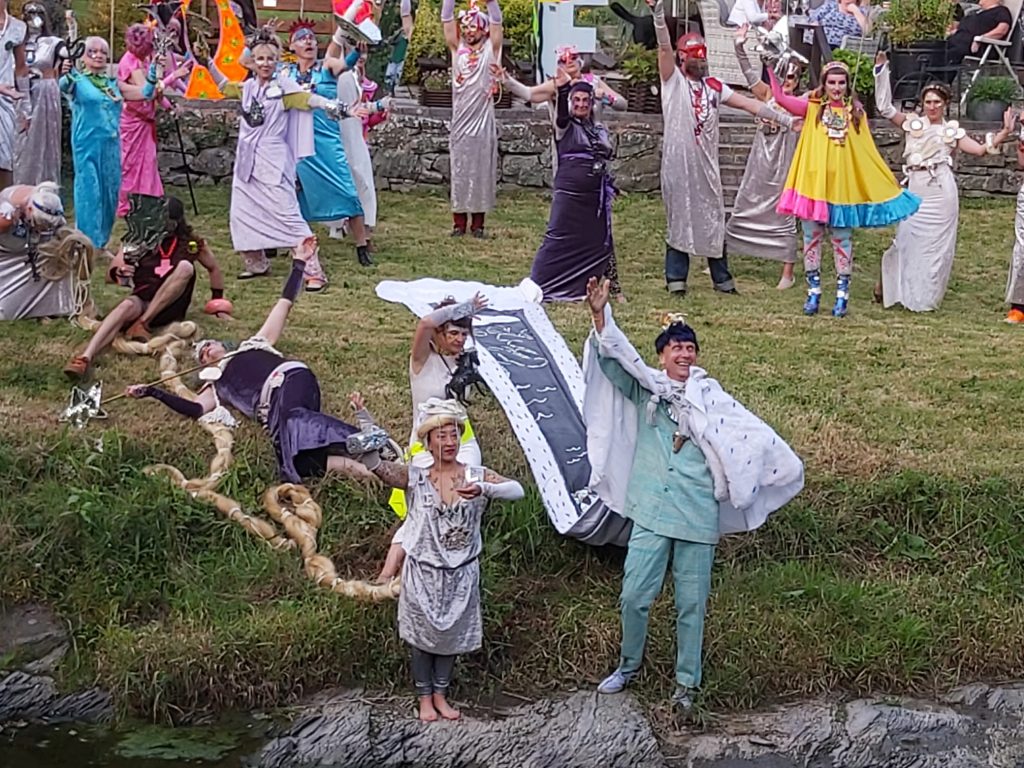 About – The Andrew Logan Museum of Sculpture